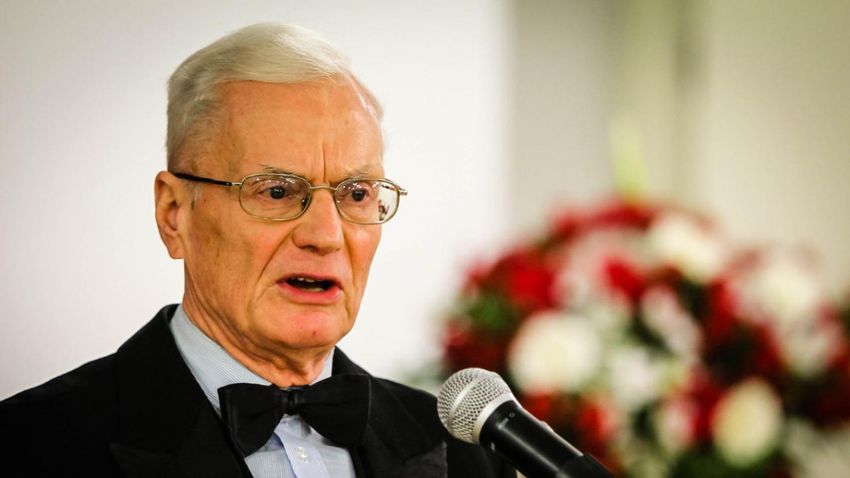 ZAOL - Elhunyt dr. gróf Bethlen István