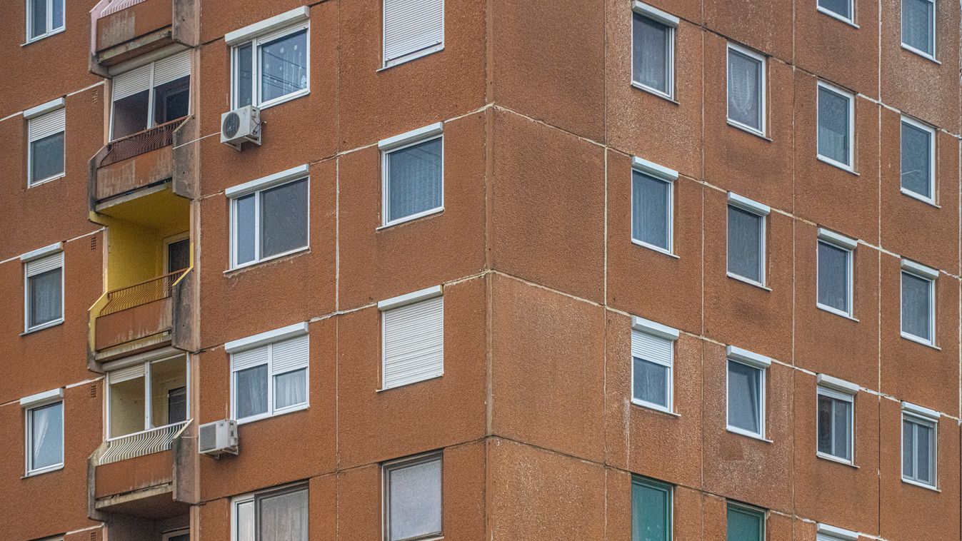 Gyorsan elkelnek a panel házak