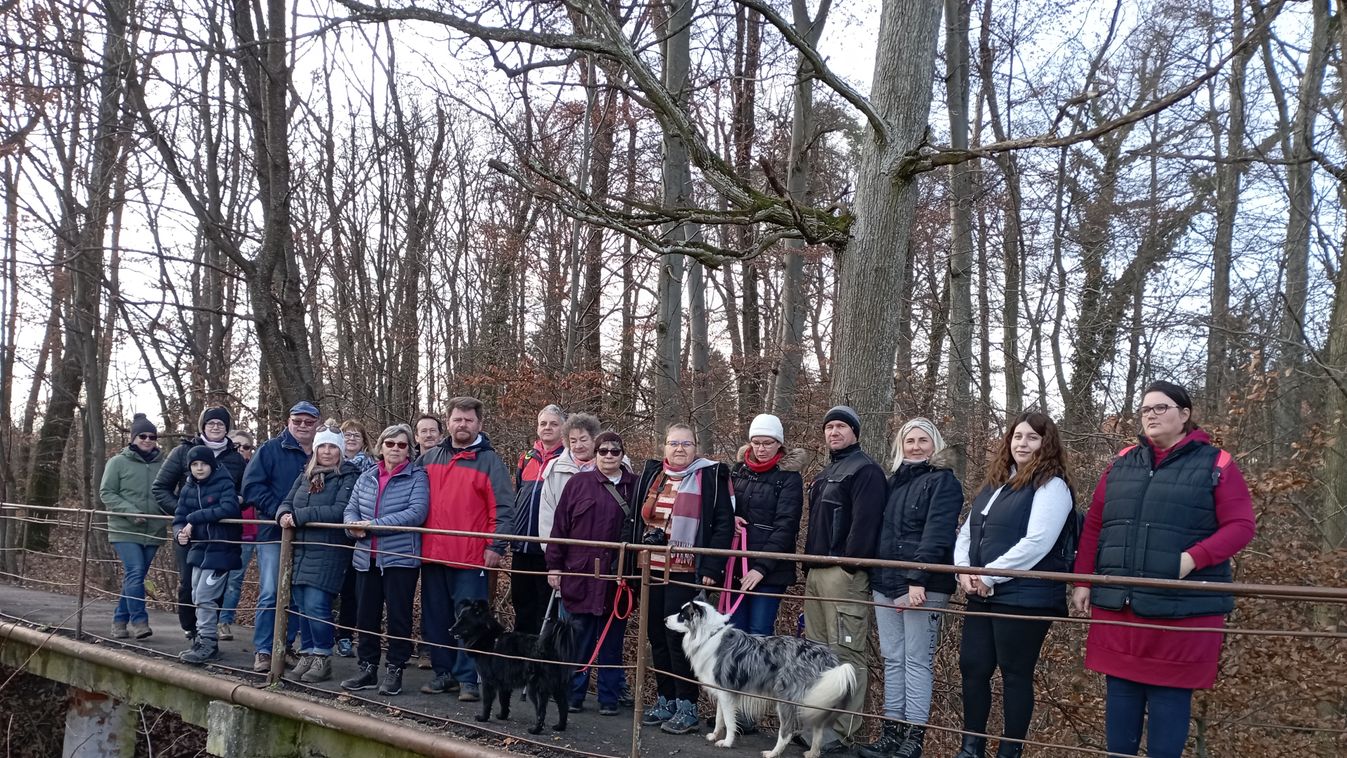 Falutörténeti túrát tartottak Lovásziban