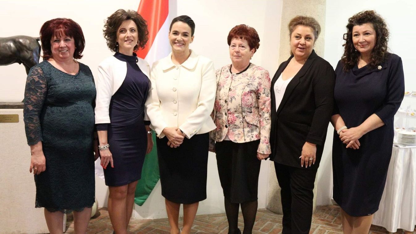 ZAOL - Zalai polgármesterek jártak Novák Katalinnál