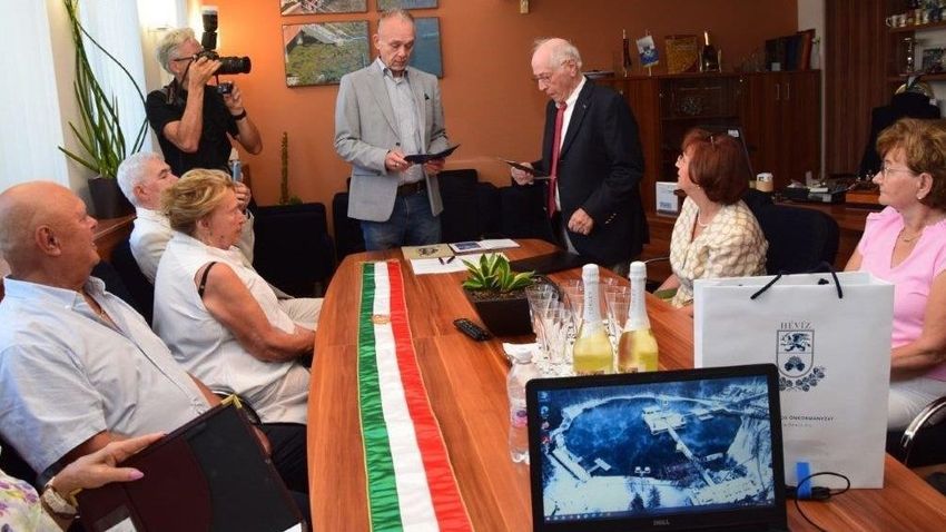 ZAOL - Hévízi az új magyar állampolgár - Kratzer Donald Keith