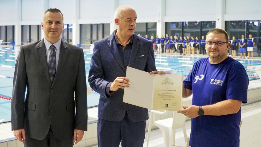 ZAOL - Torta is dukált a Zalaco-ZÚK 30. születésnapjához - fotógalériával