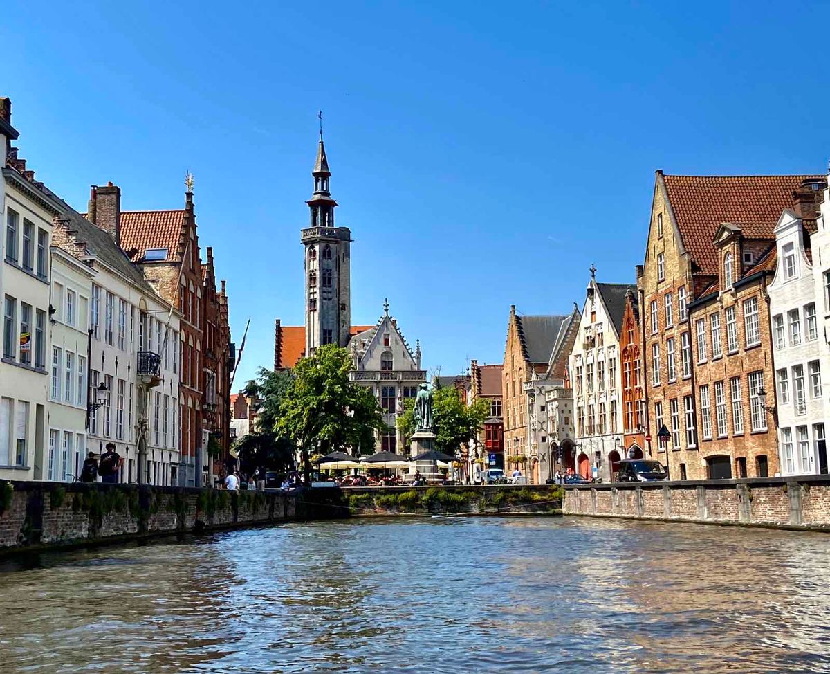 A csokoládé, a csatornák és a csipke városa Brugge, észak Velencéje