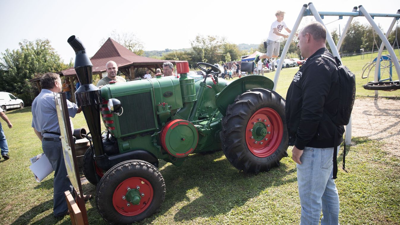 Vetern traktor a Pannónia motor márkatalálkozón